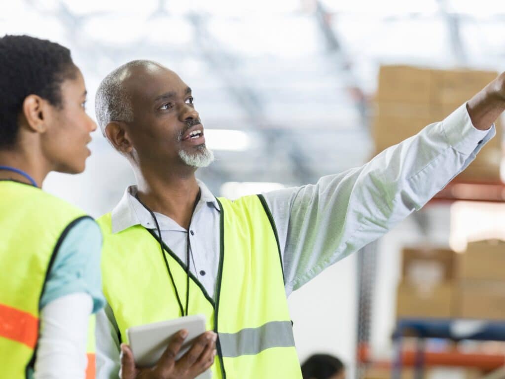 Top Tips to Improve your Digital Skills as a Warehouse Operative | ctrg